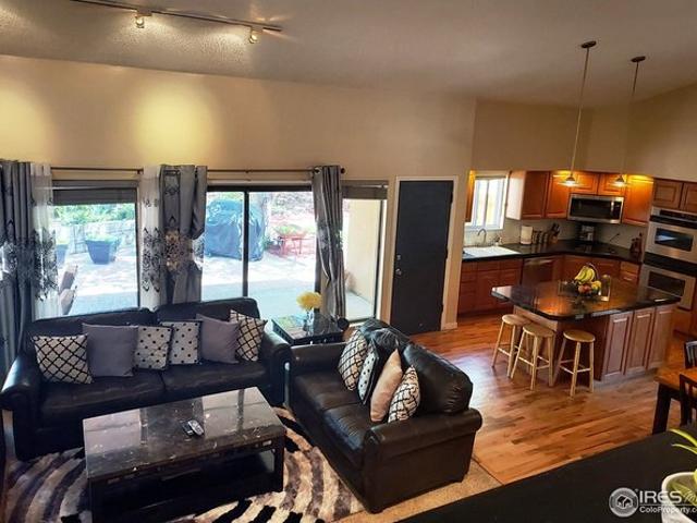 2276 S Dayton St, Denver, CO 80231