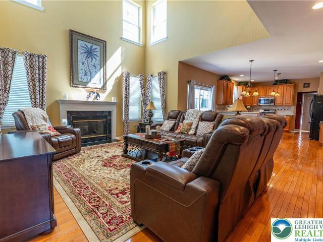 2277 Leigh Drive