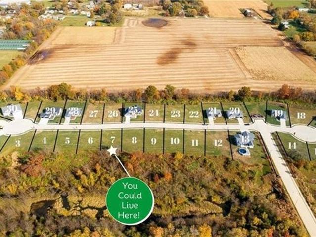 2277 Rolling Creek Dr, Decatur, IL 62521
