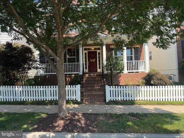 22780 Sweetspire Dr, Clarksburg, MD 20871