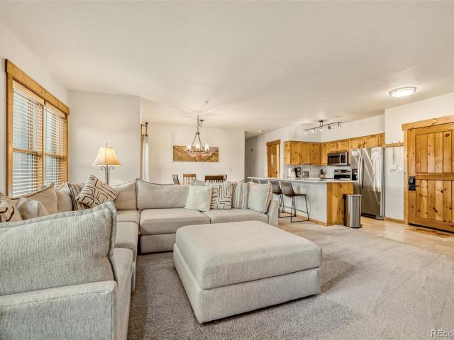 22784 US Highway 6 # 2640