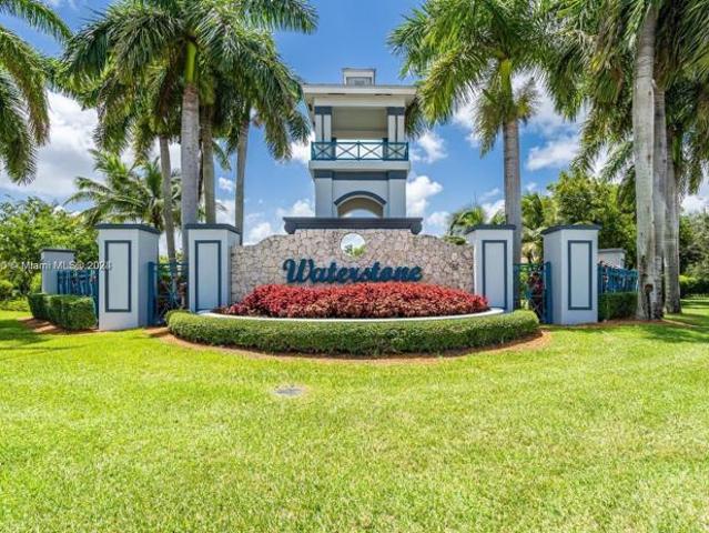 2278 NE 42nd Ave, Homestead, FL 33033