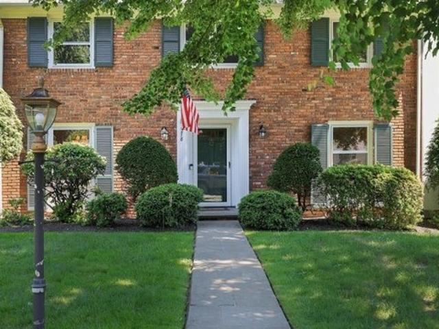 2278 Edgewood Ter, Scotch Plains, NJ 07076
