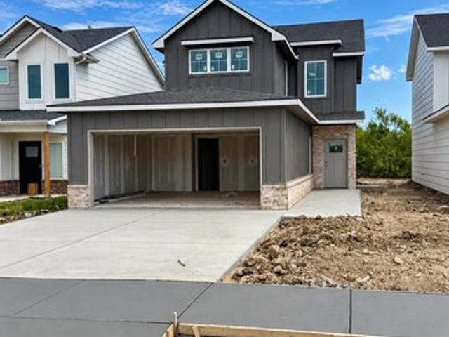 2278 S Horseback St, Wichita, KS 67230