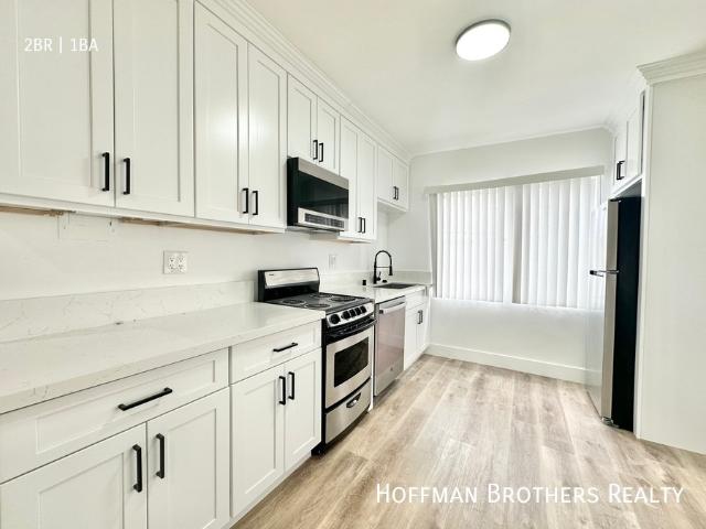 2278 W Adams Blvd Los Angeles, CA 90018