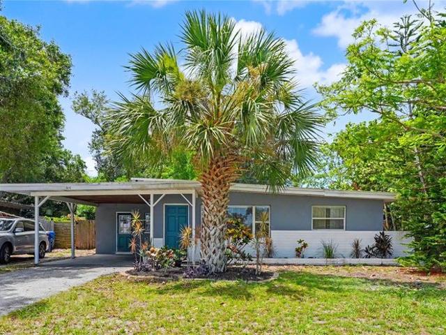 2270 Nolan Dr, Largo, FL 33770