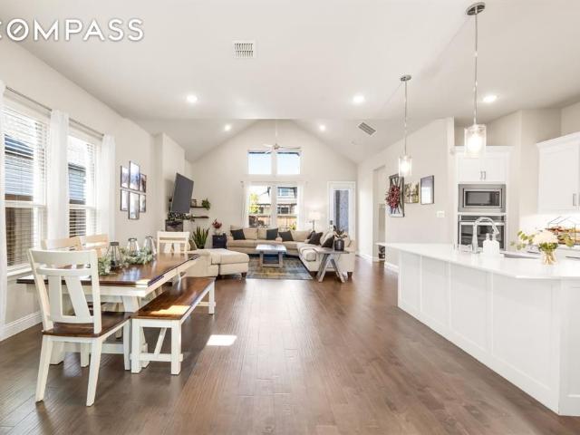 2270 English Ivy Rd, Frisco, TX