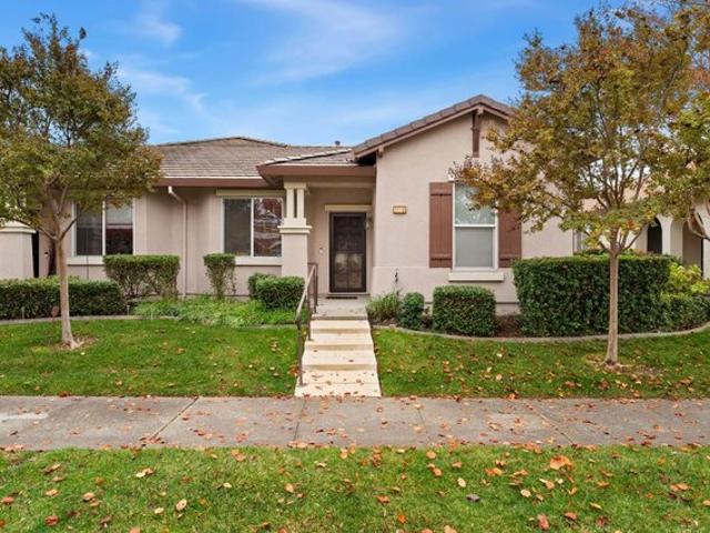 2270 Rose Arbor Dr, Sacramento, CA 95835