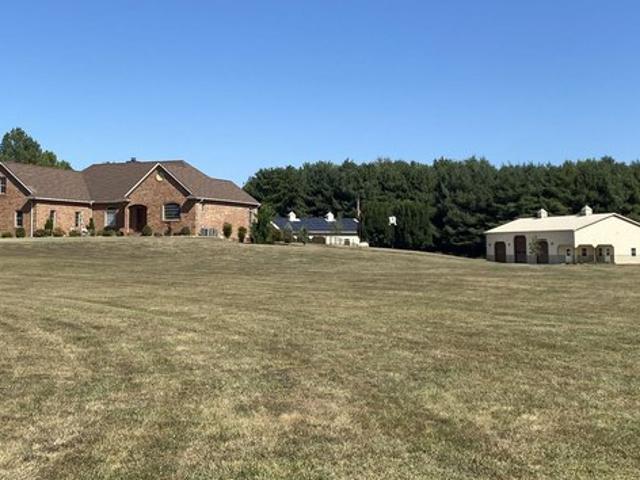 2270 Vanco Rd, Gallipolis, OH 45631