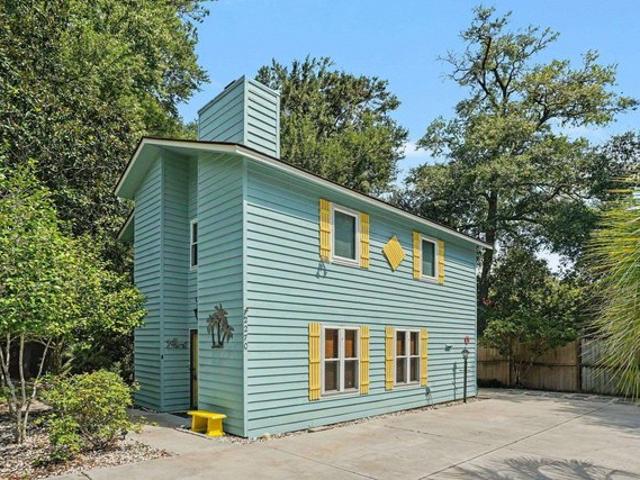 2270 Vereen Cir, Little River, SC 29566