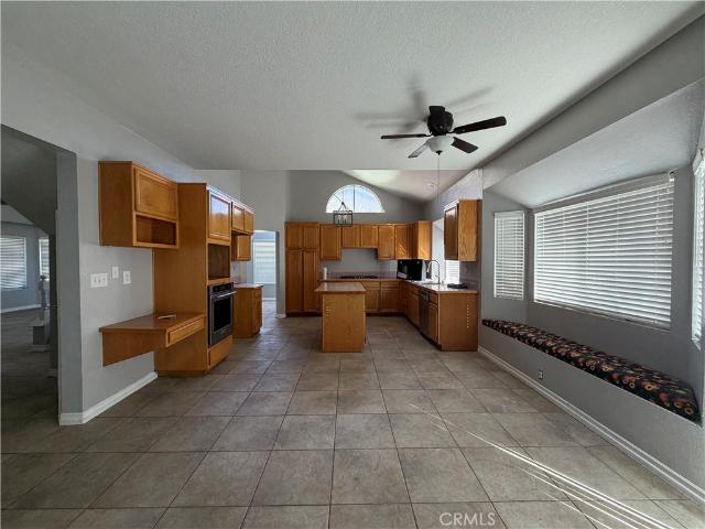 22712 Coral