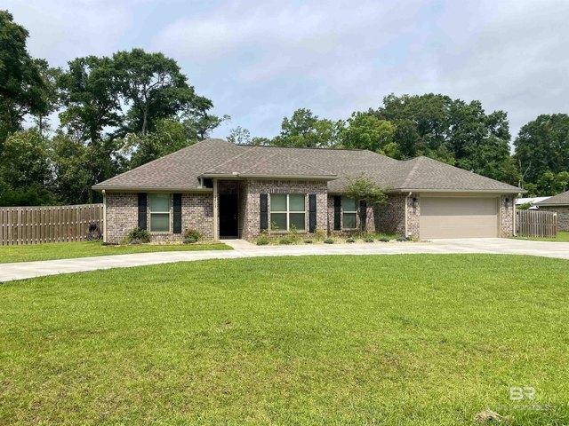 22715 College Ave, Robertsdale, AL 36567