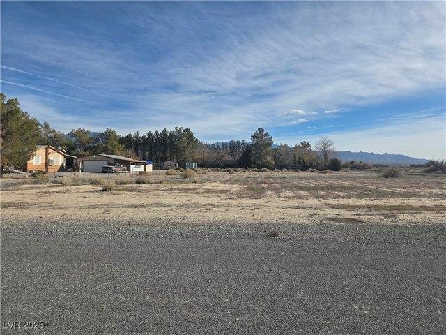 2271 N Linda St, Pahrump, NV 89060