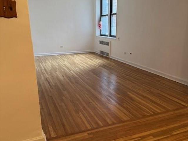 2271 Knapp Street, Unit 2E