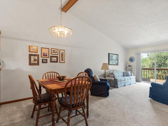 2271 Southgate Drive SE