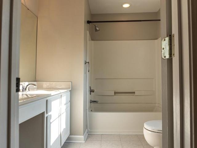 2271 Trailwood Valley Cir, Raleigh, NC 27603