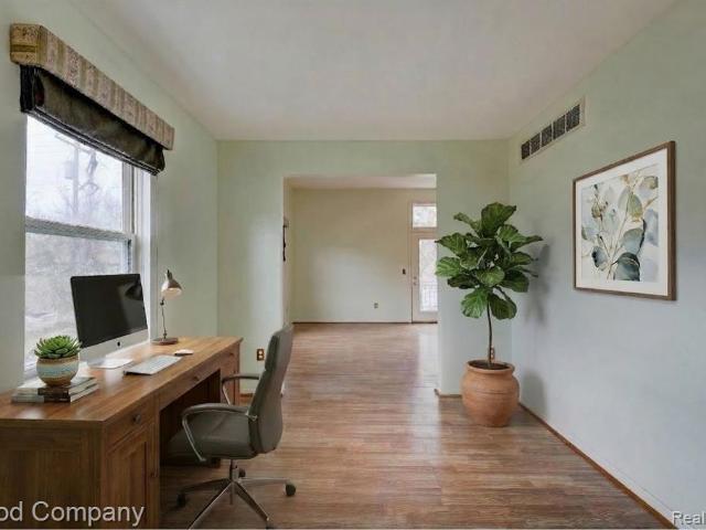 22723 Middlebelt Road