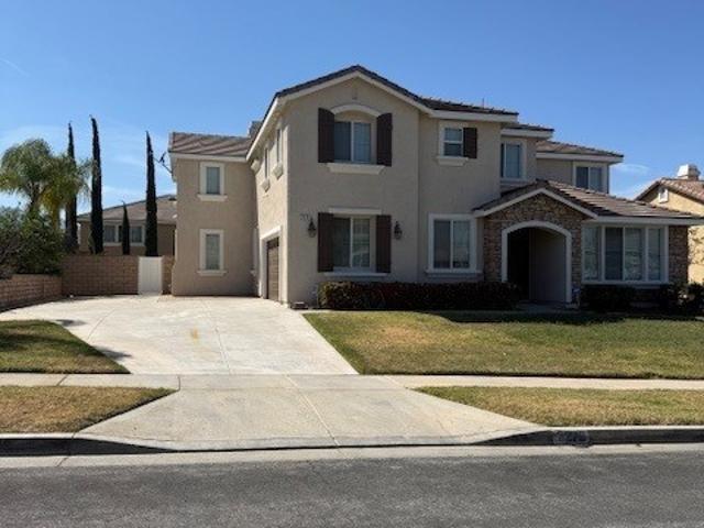 2272 Mary Clare St, Corona, CA 92882 | MLS #TR26066 | Compass