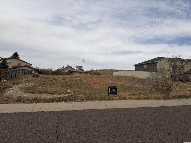 2272 Falcon Ct, Laramie, WY 82072