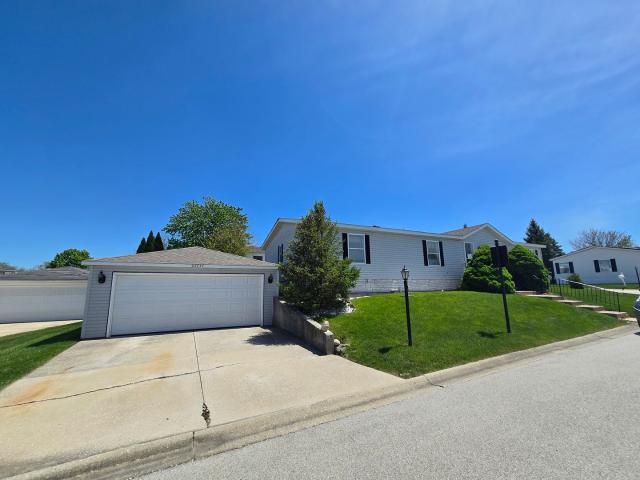 22737 Beverly Drive