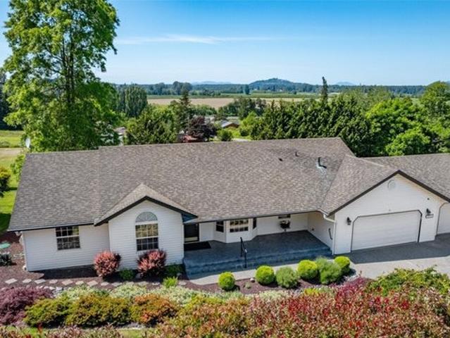 22736 Buchanan St, Mount Vernon, WA 98273