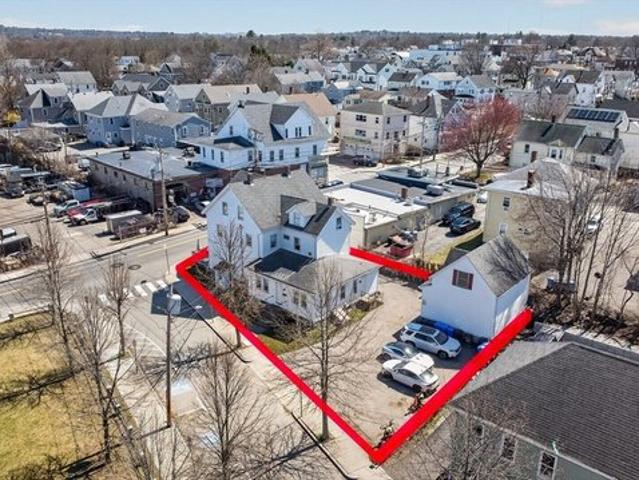 227 229 Newton St, Waltham, MA 02453