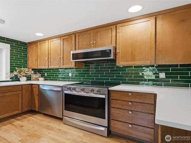 227 24th Avenue E # B