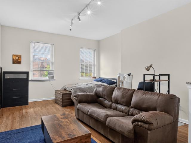 227 Christopher Columbus Dr # 212B