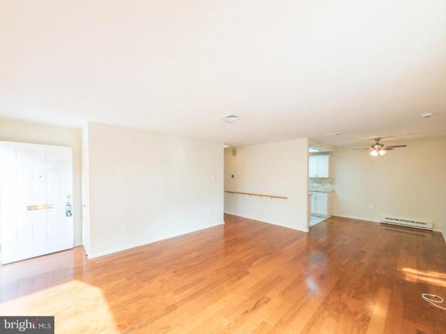 227 A Manchester Lane