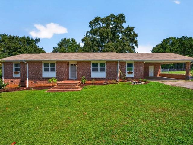 227 Anita Dr, Spartanburg, SC 29302