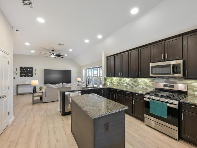 227 Biscayne Bay Bnd