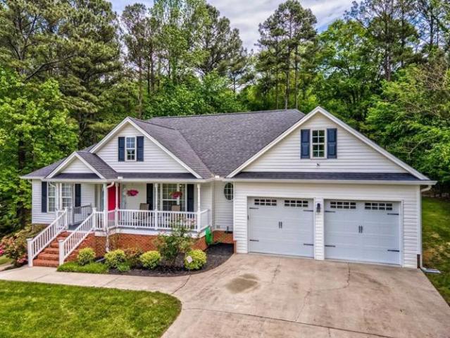 227 Bloomington Dr, Dalton, GA 30721