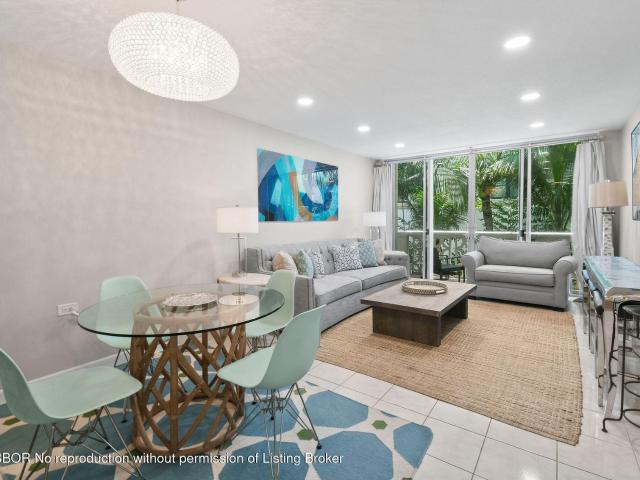 227 Brazilian Avenue, Palm Beach, FL
