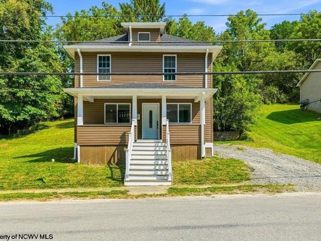 227 Diamond St, Elkins, WV 26241