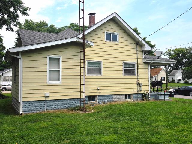 227 E Bennett Street