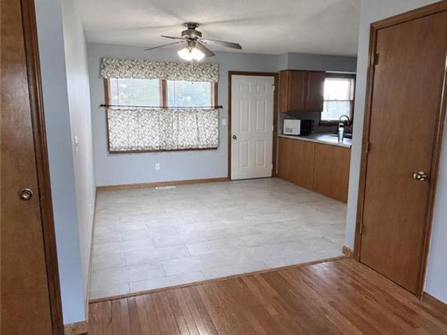 227 E Colleen Drive