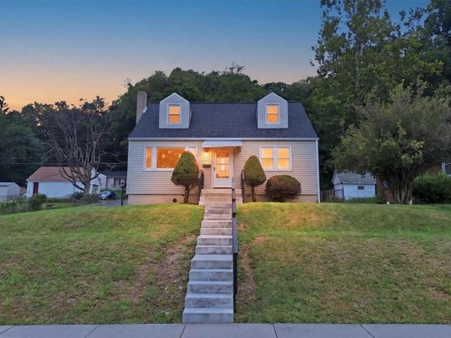 227 E Cumberland St, Allentown, PA 18103