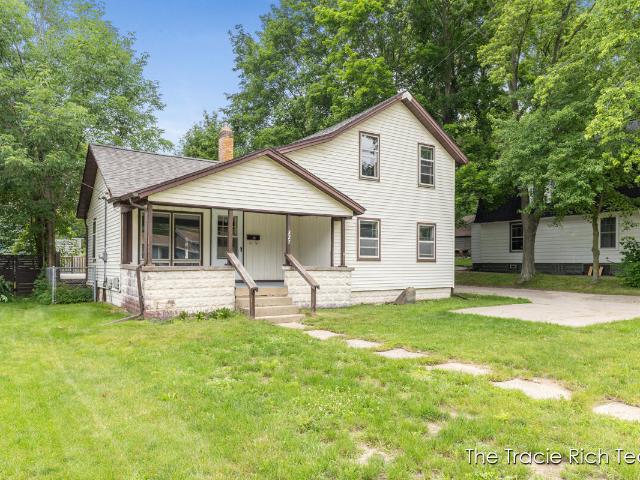 227 E Division Street