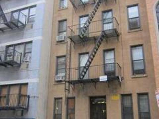 227 East 82nd Street: 3 bd 2 ba
