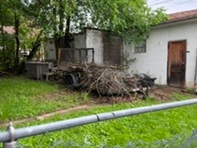 227 Floral Ave