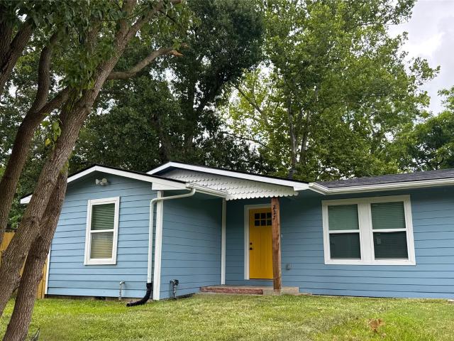 227 Kansas Street