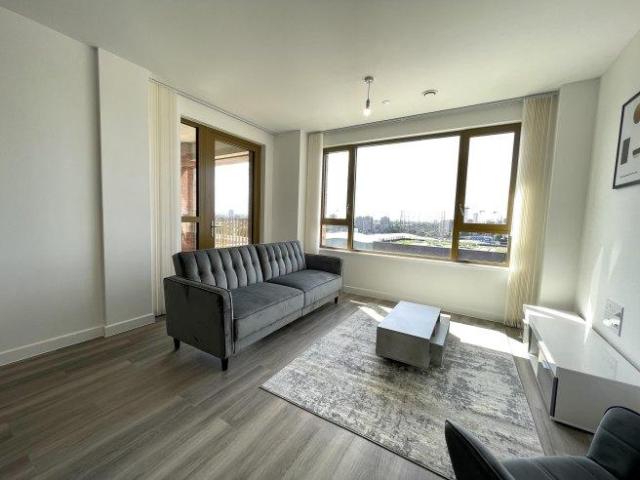 227 Ilderton Road 1 bed flat to rent £2,150 pcm £496 pw