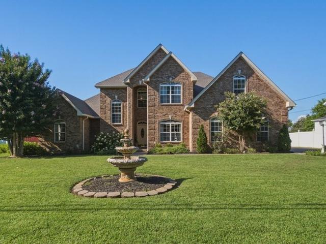 227 Jones Mill Rd, La Vergne, TN 37086