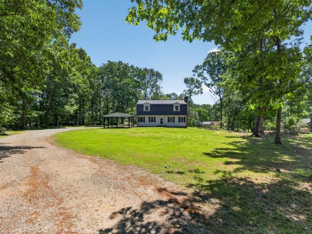 227 Oakland Dr