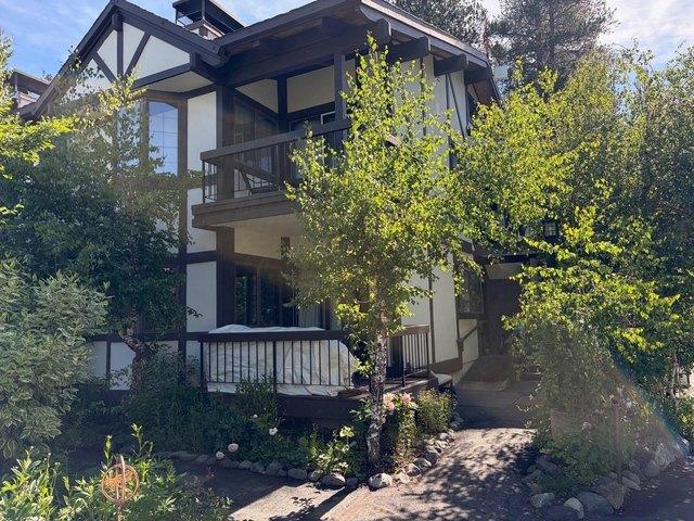 227 Olympic Valley Rd Unit 3, Olympic Valley, CA 96146