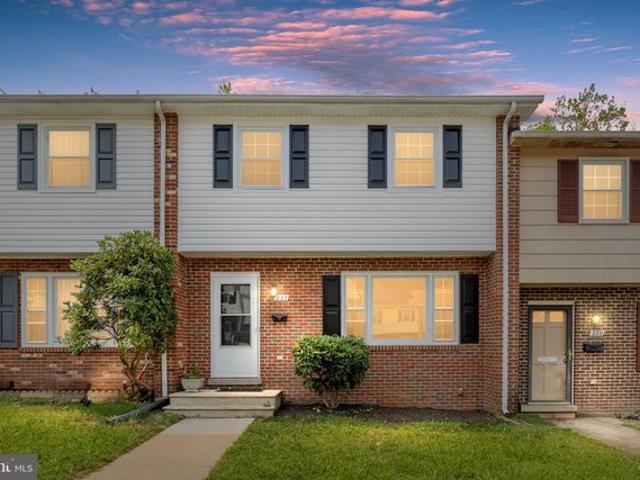227 Overlook Ct, Fredericksburg, VA 22405