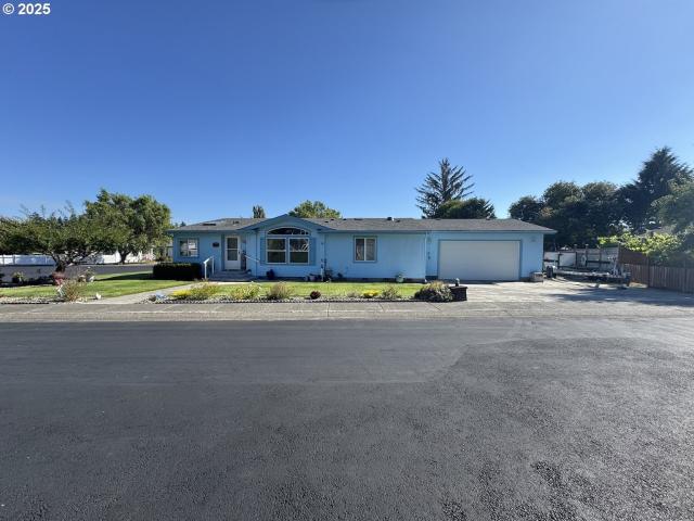 227 lakeland dr