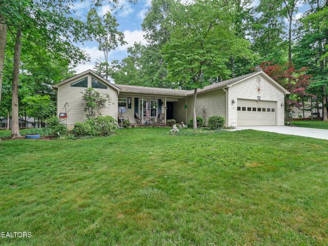 227 Lakeview Drive