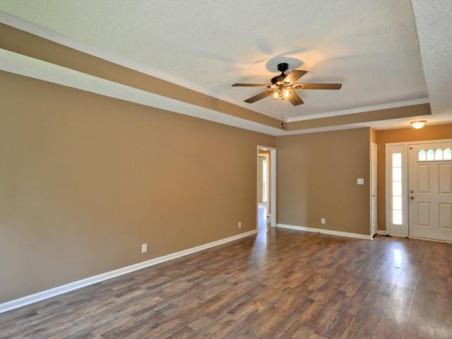 227 moncrest dr
