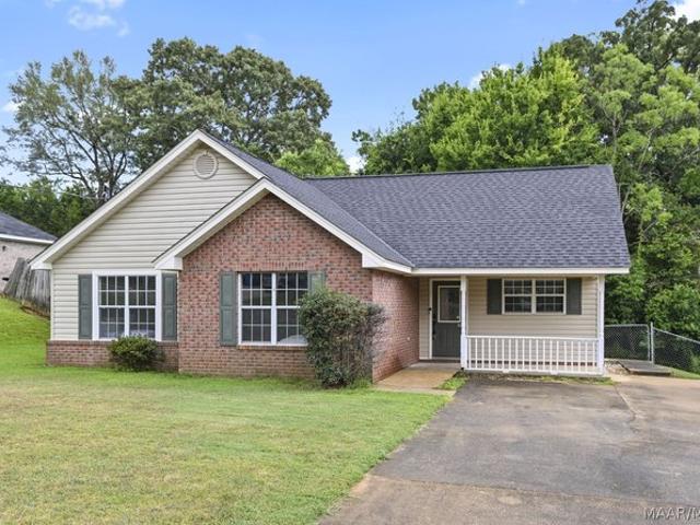 227 Magnolia Dr, Prattville, AL 36067